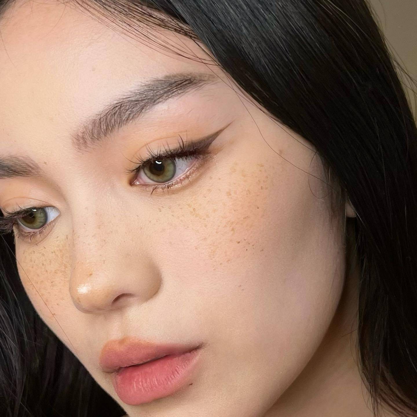 OLENS - Best Korean Colored Contact Lenses